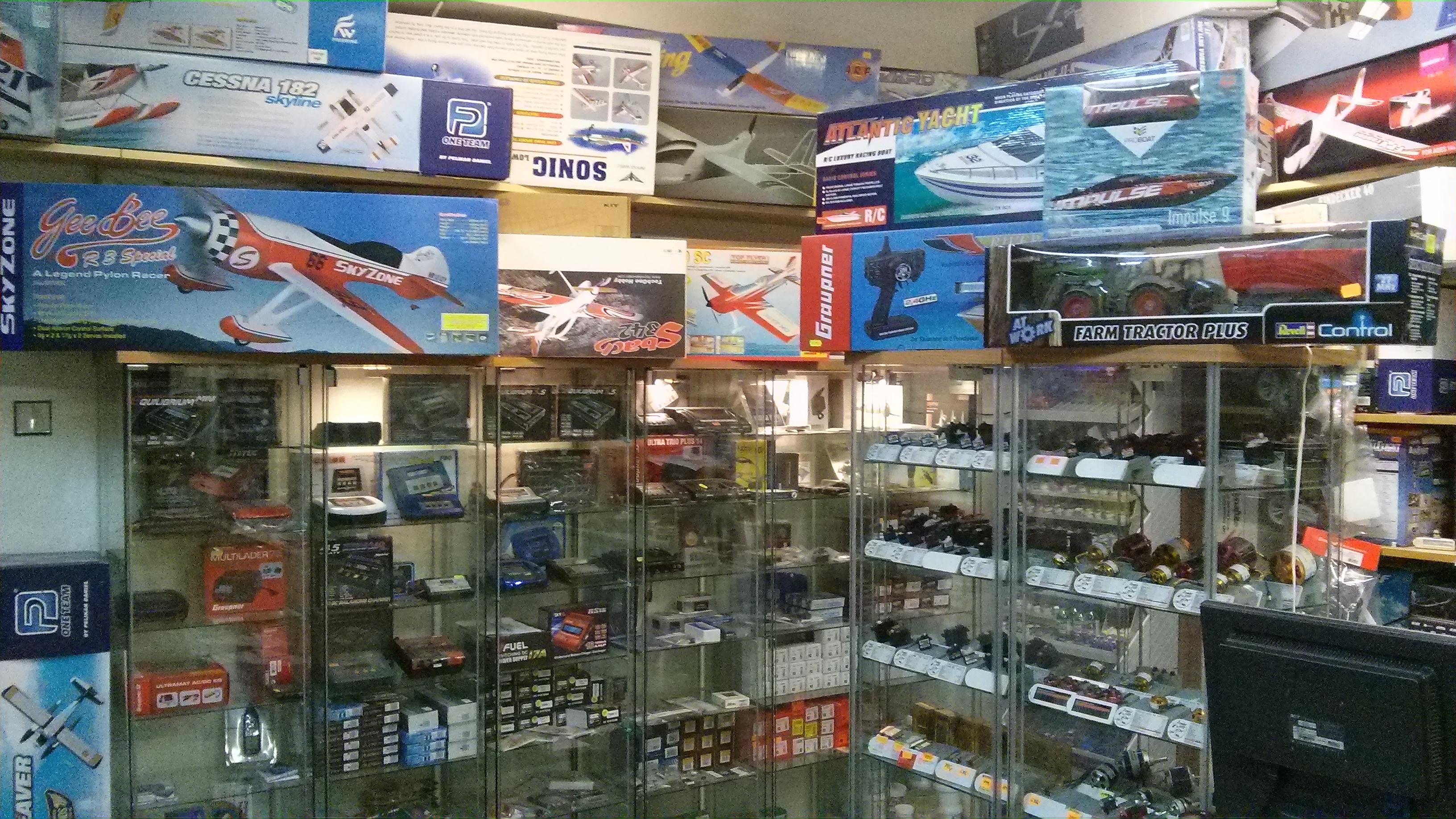 Kostka model centrum