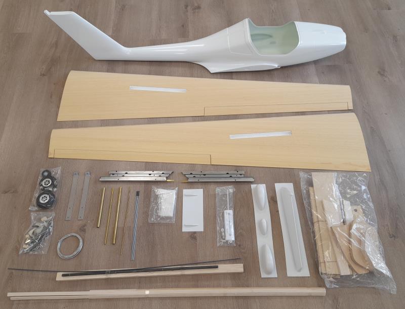 GROB G 109 KIT 2770mm aero-naut | Kostka model centrum